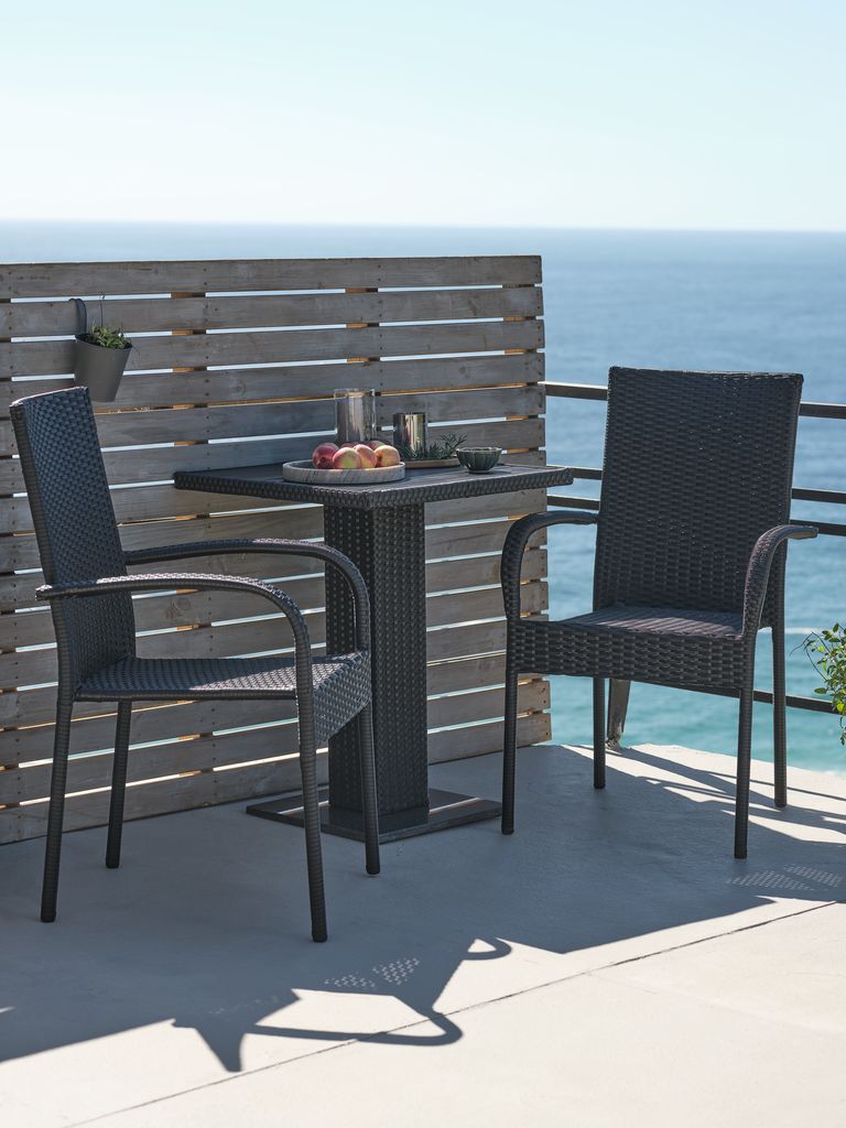 THY L60 Tisch + 2 GUDHJEM Stuhl schwarz | JYSK