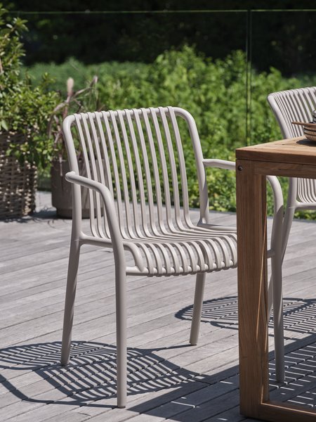 Stapelbar stol NABBEN beige | JYSK